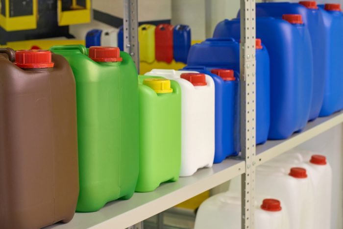 Screening environmental chemicals that may influence MS